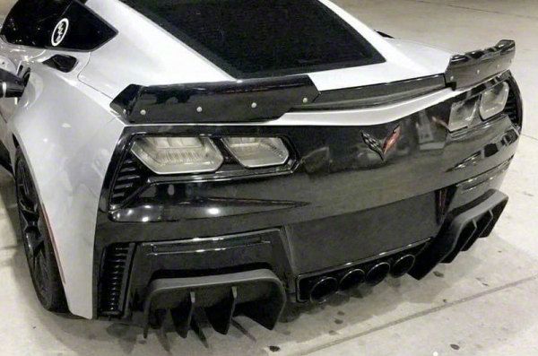 Corvette VZ3 Style Rear Diffuser; Unpainted (14-19 Corvette C7) - Free ...